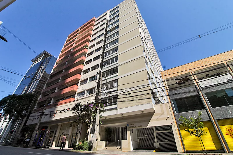 Apartamento à Venda Edifício Samoa | 3 Quartos, 1 Vaga - Centro, Curitiba
